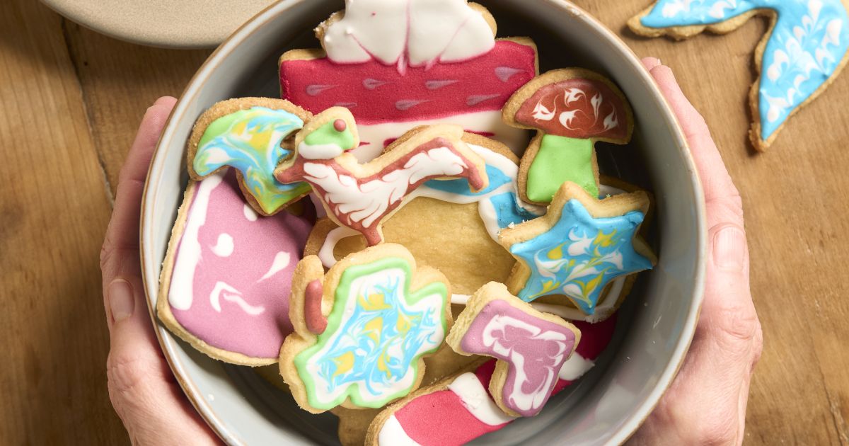 Christmas baking trend: royal icing – here’s how it’s done! • foodfittery